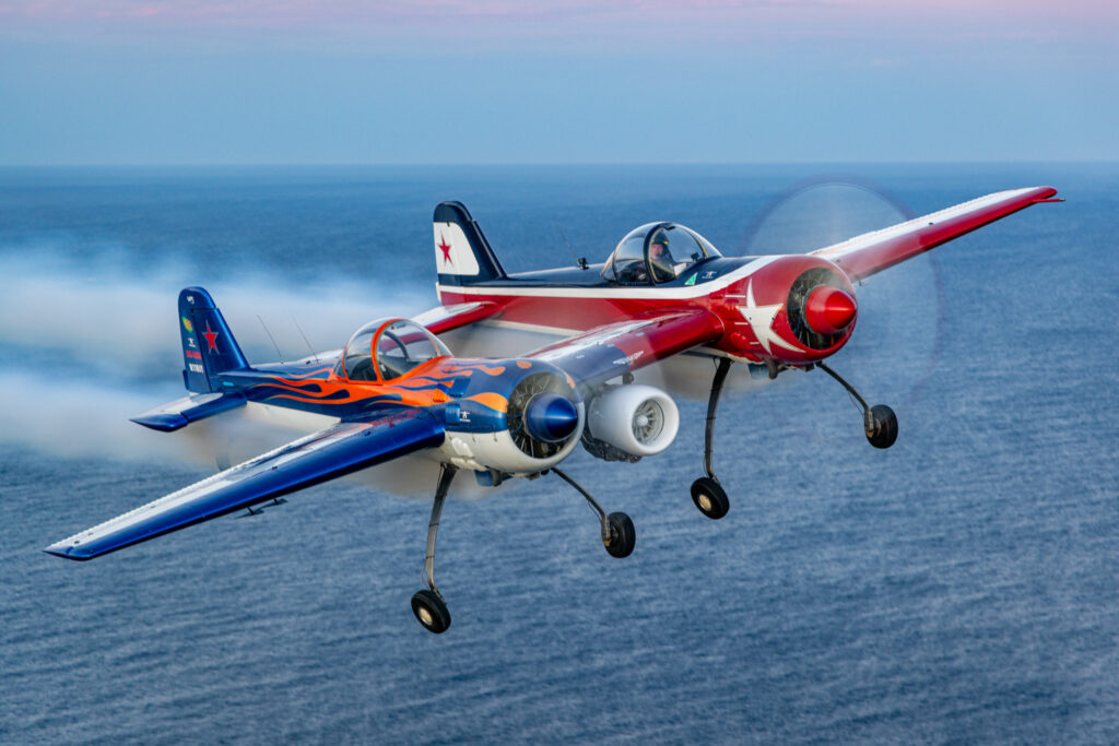 YAK-110 Flying At ‘Airshows Downunder Shellharbour’ 2024 – Sydney ...