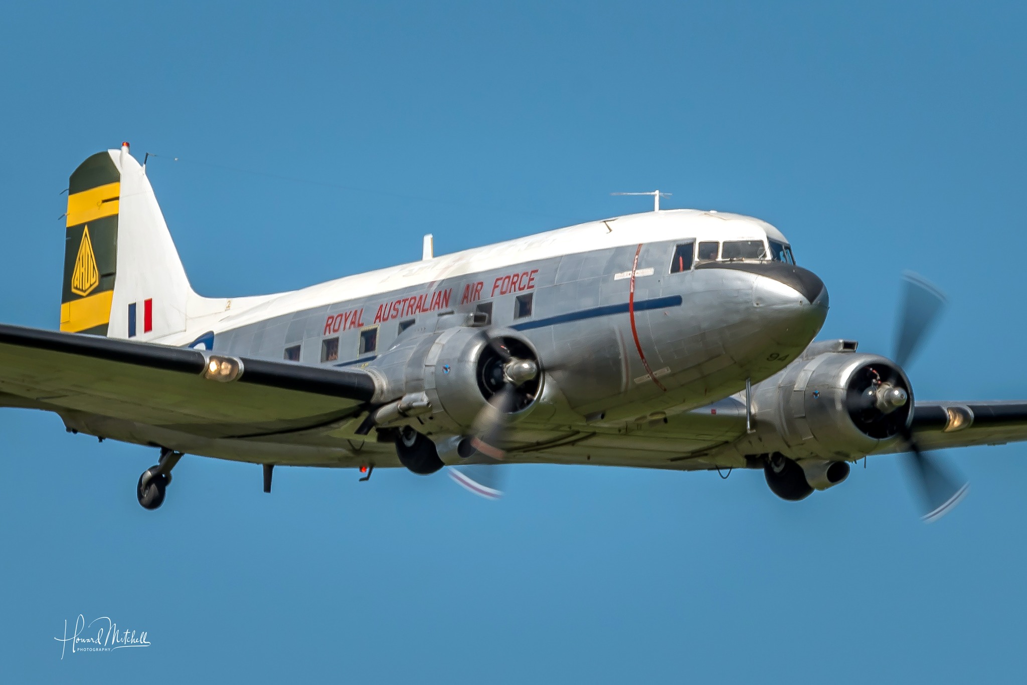 Douglas C-47 Skytrain To Fly Over Sydney Harbour & Coast South To ...